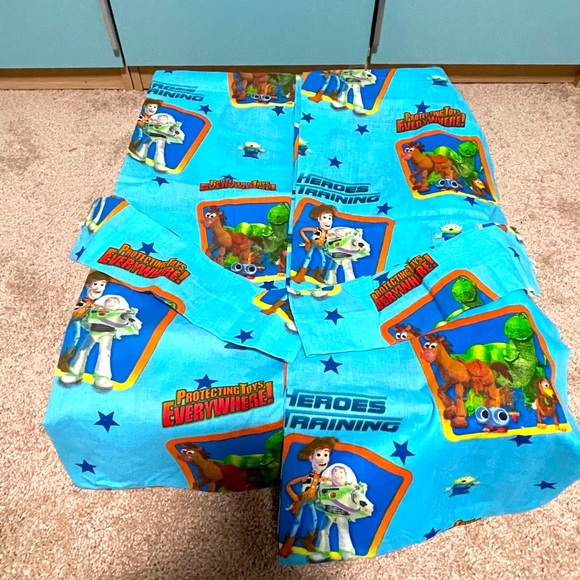Disney | Other | Bundle Super Cute Kids Curtains Toy Story Themed ...